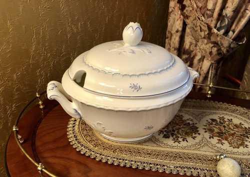 Супница Villeroy&Boch с крышкой и ручками
