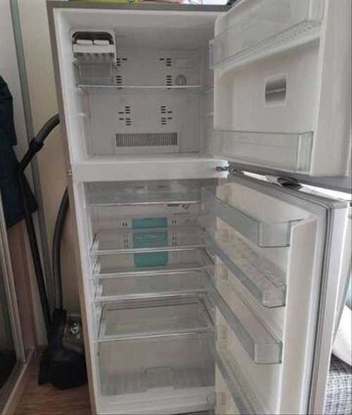 Холодильник Toshiba GR-H59TR