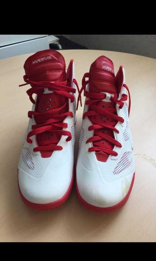 Кроссовки Nike hyperfuse
