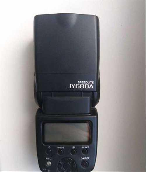 Фотовспышка Viltrox JY-680A