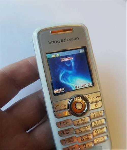 Sony ericsson j230