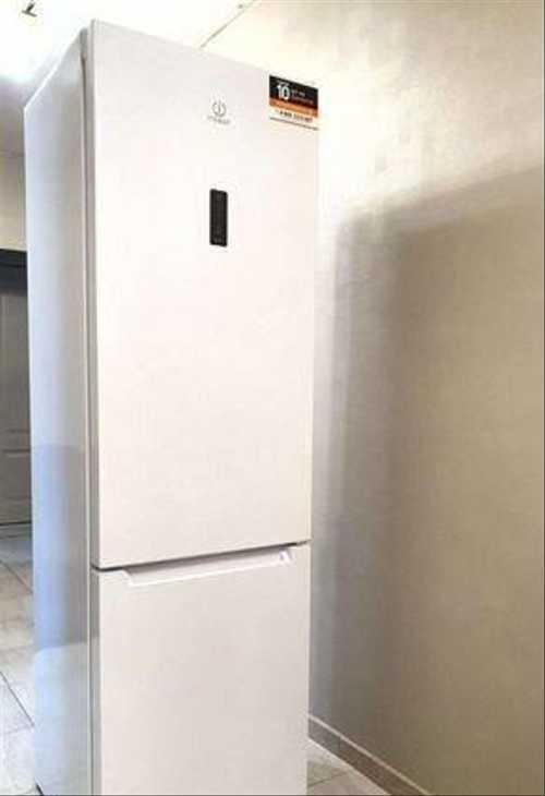Холодильник indesit itf 120w