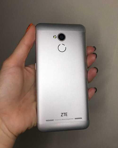Смартфон ZTE Blade A2 б/у