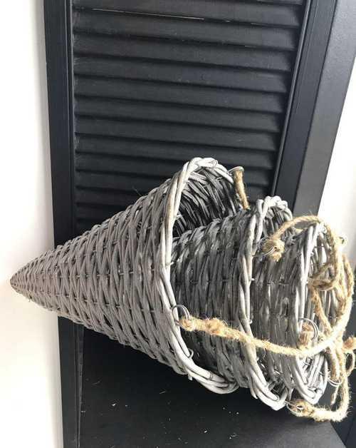 Кашпо (ива)