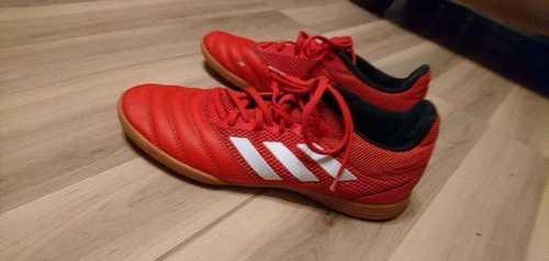 Футбольные бутсы Adidas 37размер