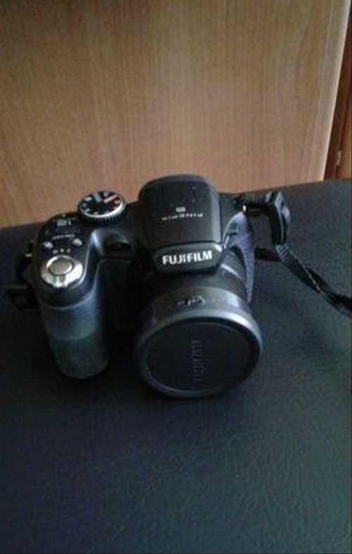 Продам фотоаппарат fujifilm finepix S1600