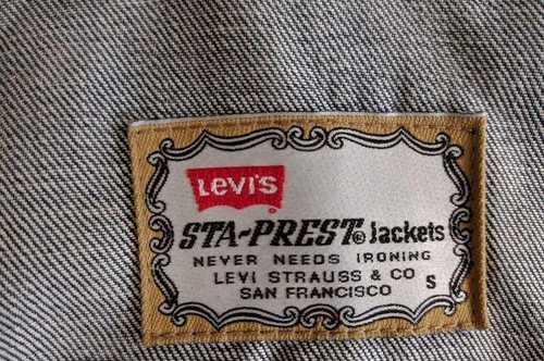 Джинсовая куртка Levi's
