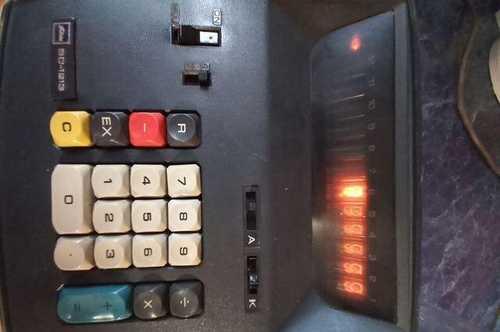 Электронный калькулятор СССР фирма тошиба-Япония