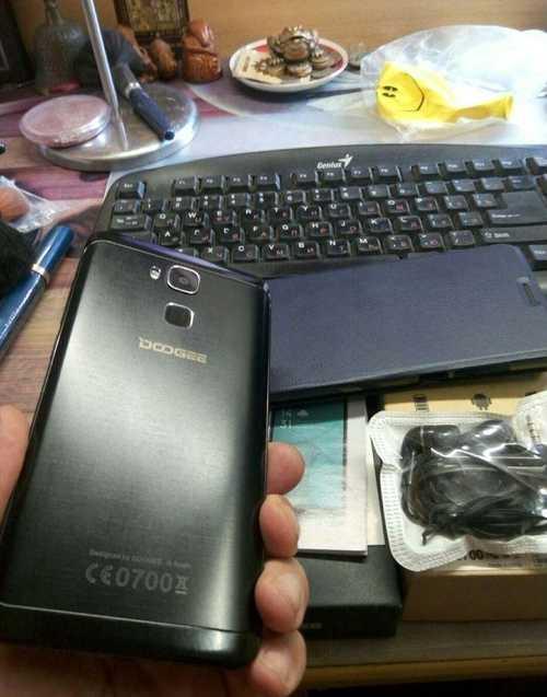 Смартфон Doogee Y6C б/у