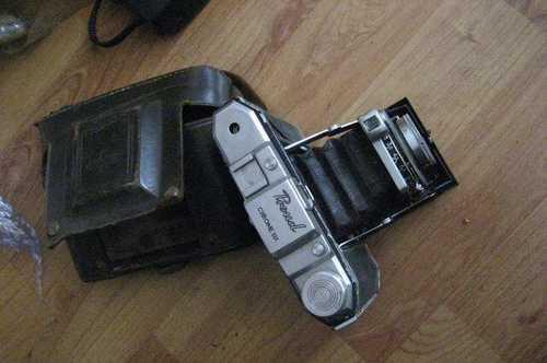 Пленочный фотоаппарат в коллекцию