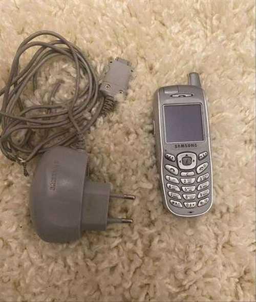 Телефон Samsung SGH-X600