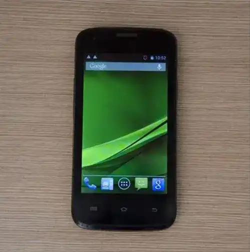 Смартфон Prestigio MultiPhone 4055 DUO