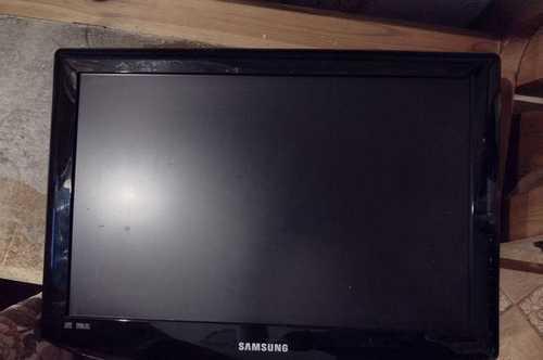 Телевизор Samsung LE-19R86BD 19"