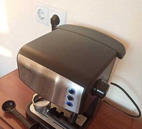 Рожковая кофеварка с капучинатором supra CMS-1510