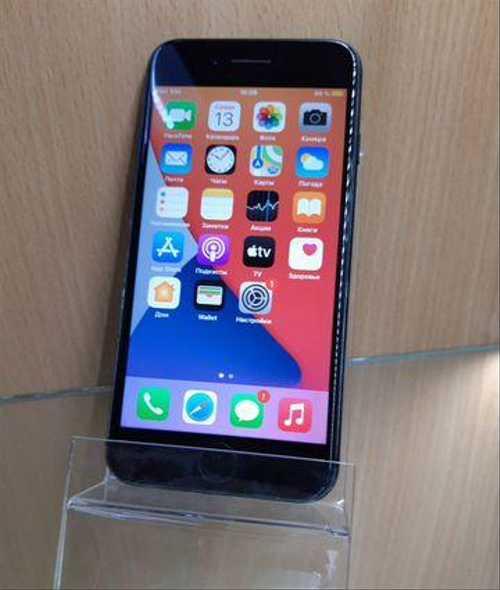 Смартфон iPhone 7
