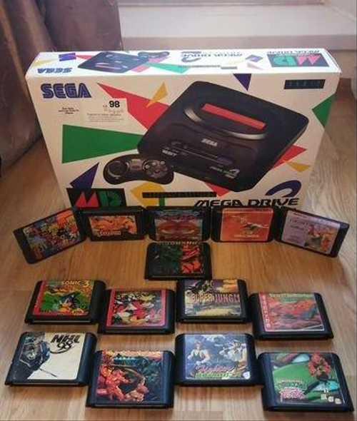 Sega Mega Drive 2 + игры