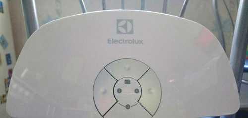 Водонагреватель Electrolux Smartfix 2.0 TS (3.5 kw