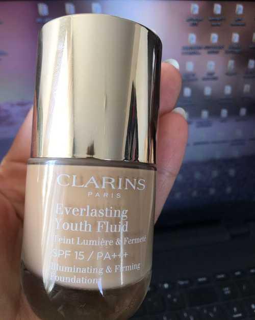 Тональный крем clarins