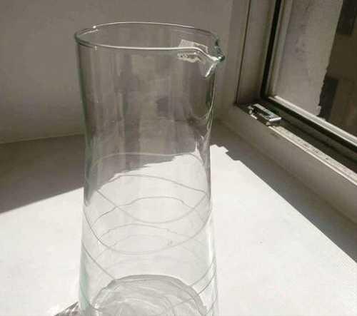 Винтажный кувшин для воды (ваза для цветов), стекл