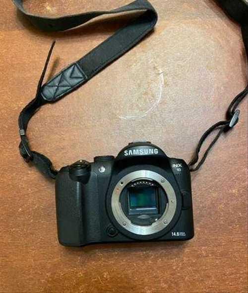 Зеркальный фотоаппарат samsung NX10