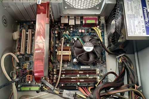 Компьютер intel Core 2 E6700 4Gb DDR2 Radeon2900XT