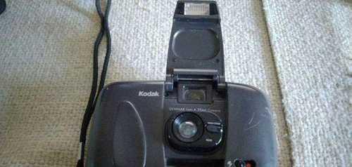 Пленочные фотоаппараты Kodak Cameo и polaroid m-1