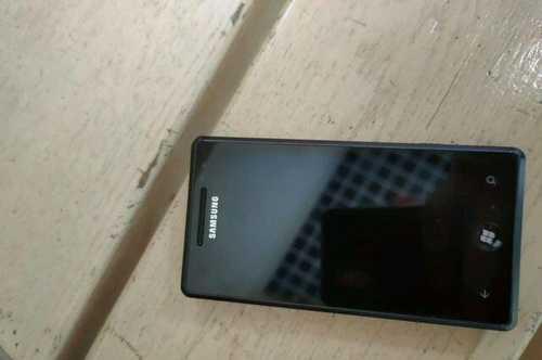 Samsung Omnia 7 GT-I8700