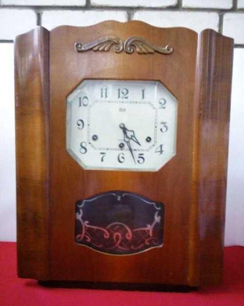 Часы настенные редкие очз Янтарь