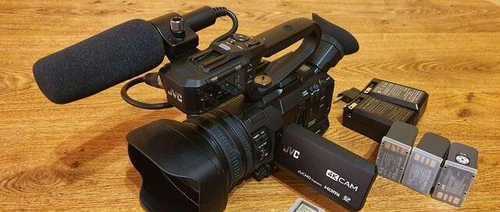 Проффесиональная видеокамера JVC GY-HM170U