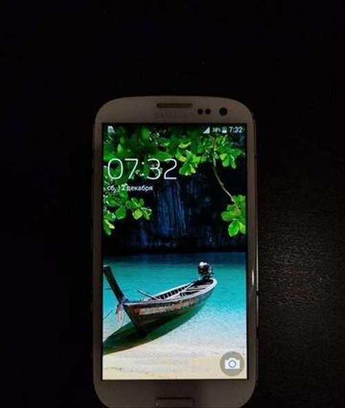 Телефон Samsung S3
