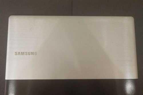 Крышка и рамка матрицы для ноутбука Samsung np300e