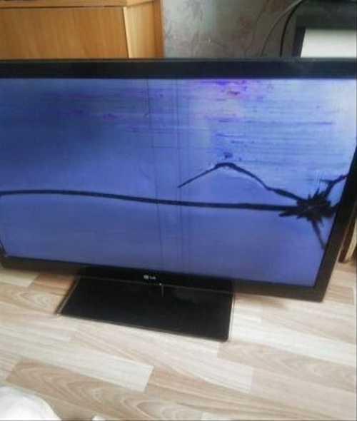 ЖК Телевизор LG 42LW4500-ZB сломана матрица