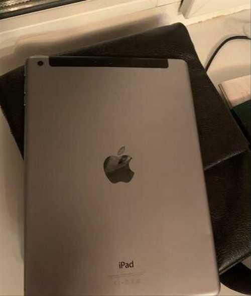 Планшет Apple iPad Air Wi-Fi + Cell 32 Гб