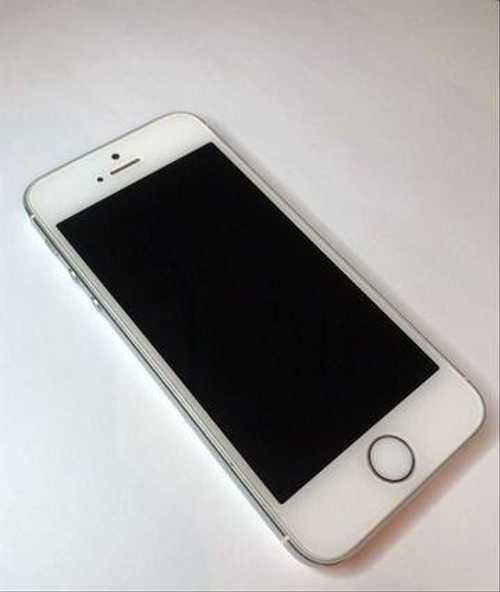 Телефон iPhone 5s 32g