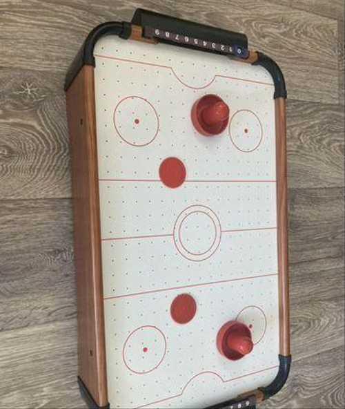 Tabletop air hockey