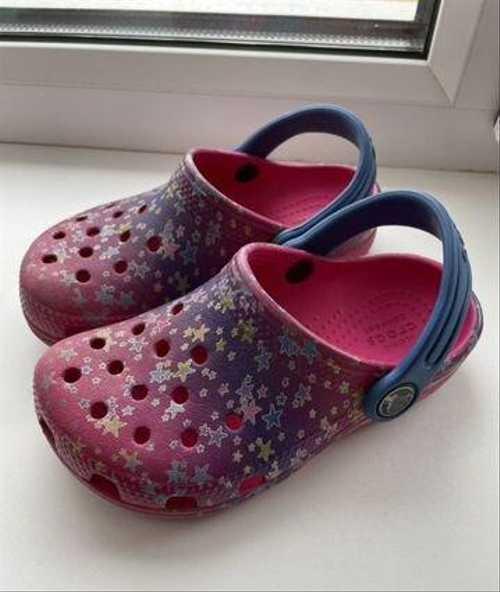 Босоножки и сабо crocs