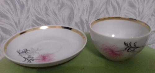 Чайные фарфоровые чашки