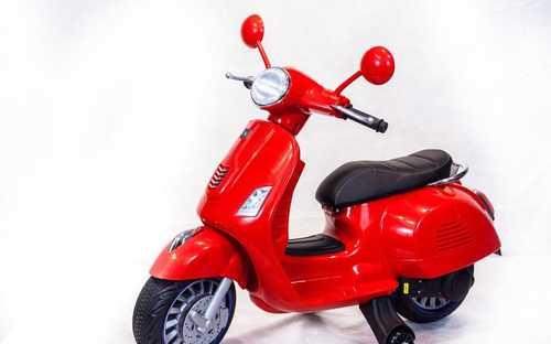 Детский электромотоцикл Moto Vespa красный. Кредит