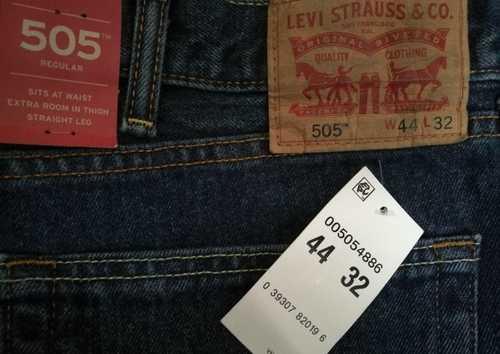 Джинсы Levi's