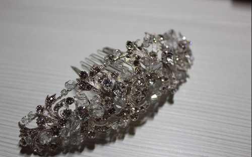 Диадема из кристаллов Swarovski