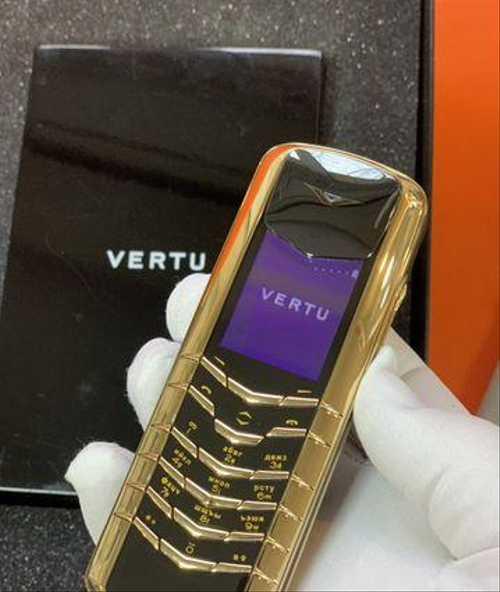 Vertu Signature M Yellow Gold 750. Оригинал