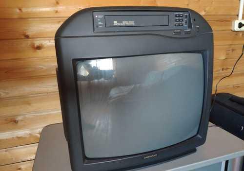 Телевизор(видеодвойка) Daewoo DVT-2085D