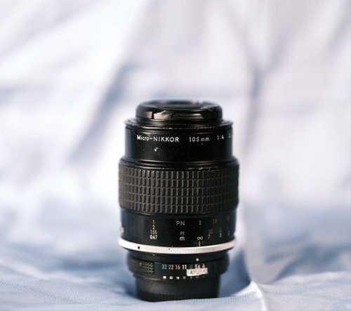Nikon Micro-Nikkor 105mm f/4 AI-s