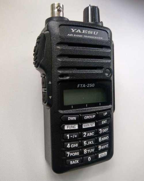 Рация авиационная Yaesu FTA-250L