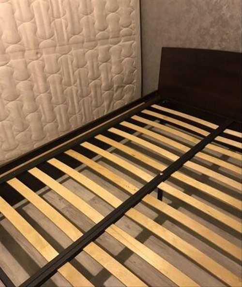 Кровать с матрасом, 160 х200 и шкаф
