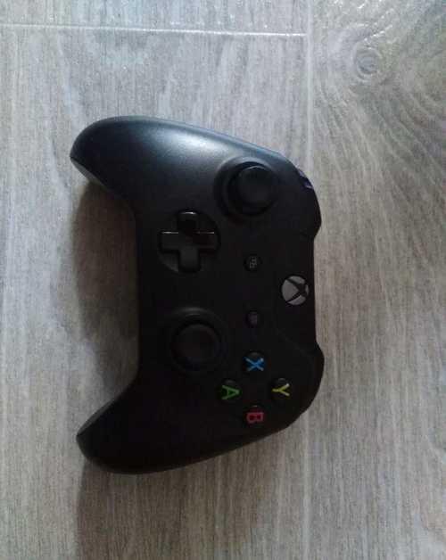 Джостик Xbox One