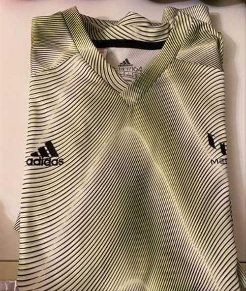 Футболка Adidas