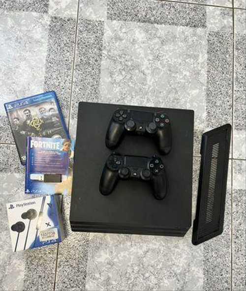 Sony PS4 pro 1tb