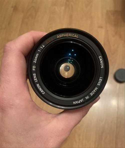 Canon FD 24mm f/1.4 S.S.C. Aspherical