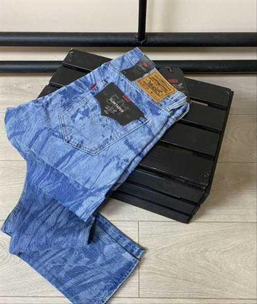 Джинсы Levi’s 501 st